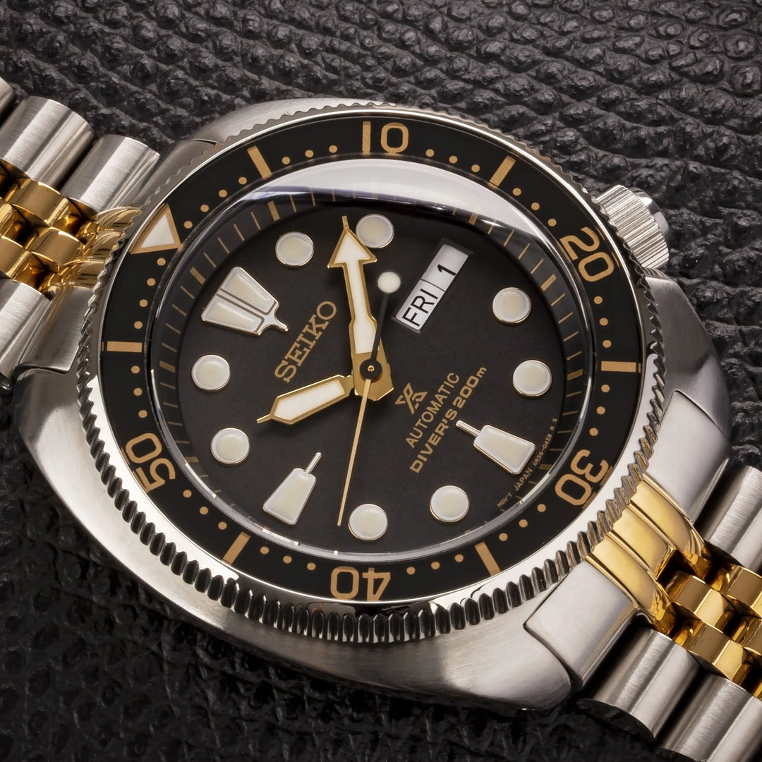 Turtle "Seiko Style" Gilt Lumed Sapphire Bezel Insert- Black/Gold – L.C.B.I